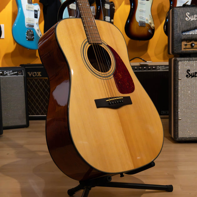 Fender - "DG-15" Dreadnaught Acoustic 6 String w/ Deluxe Walden Gig ba – Music City Canada