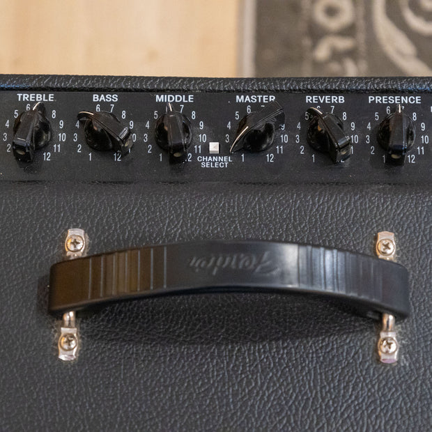 Fender - Hot Rod Deville 4x10 Combo ( MIM - BLK-Silver ) w/ Footswitch ...