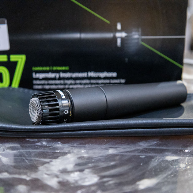 Shure- SM57 Cardioid Dynamic Mic w/Box - USED – Music City Canada